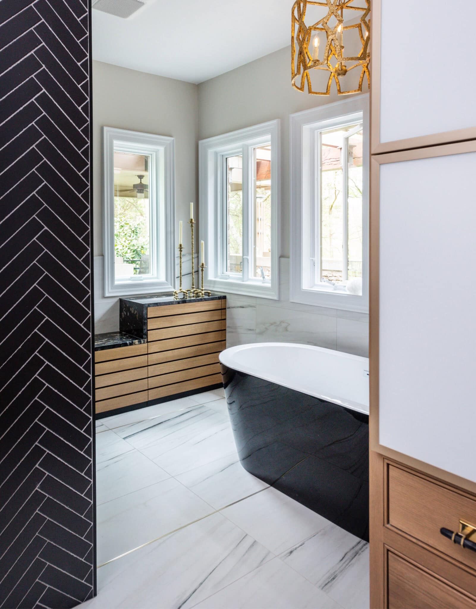 Incorporating Profiles in Ceramic Tile Applications - Why Tile